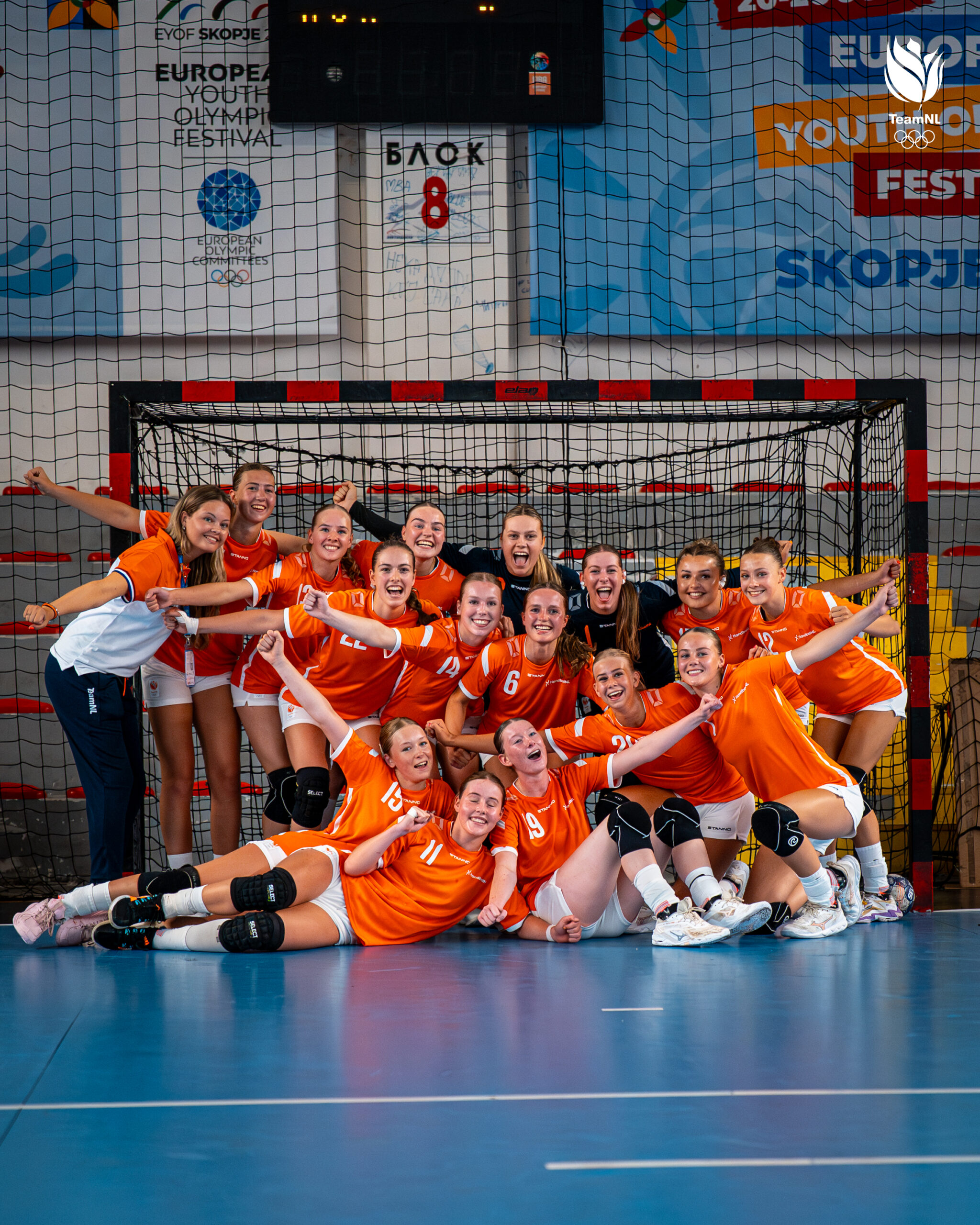 Dames U17 sluiten EK af met winst op Slovenië en plaatsen zich voor WK 2026 - Handbal.nl